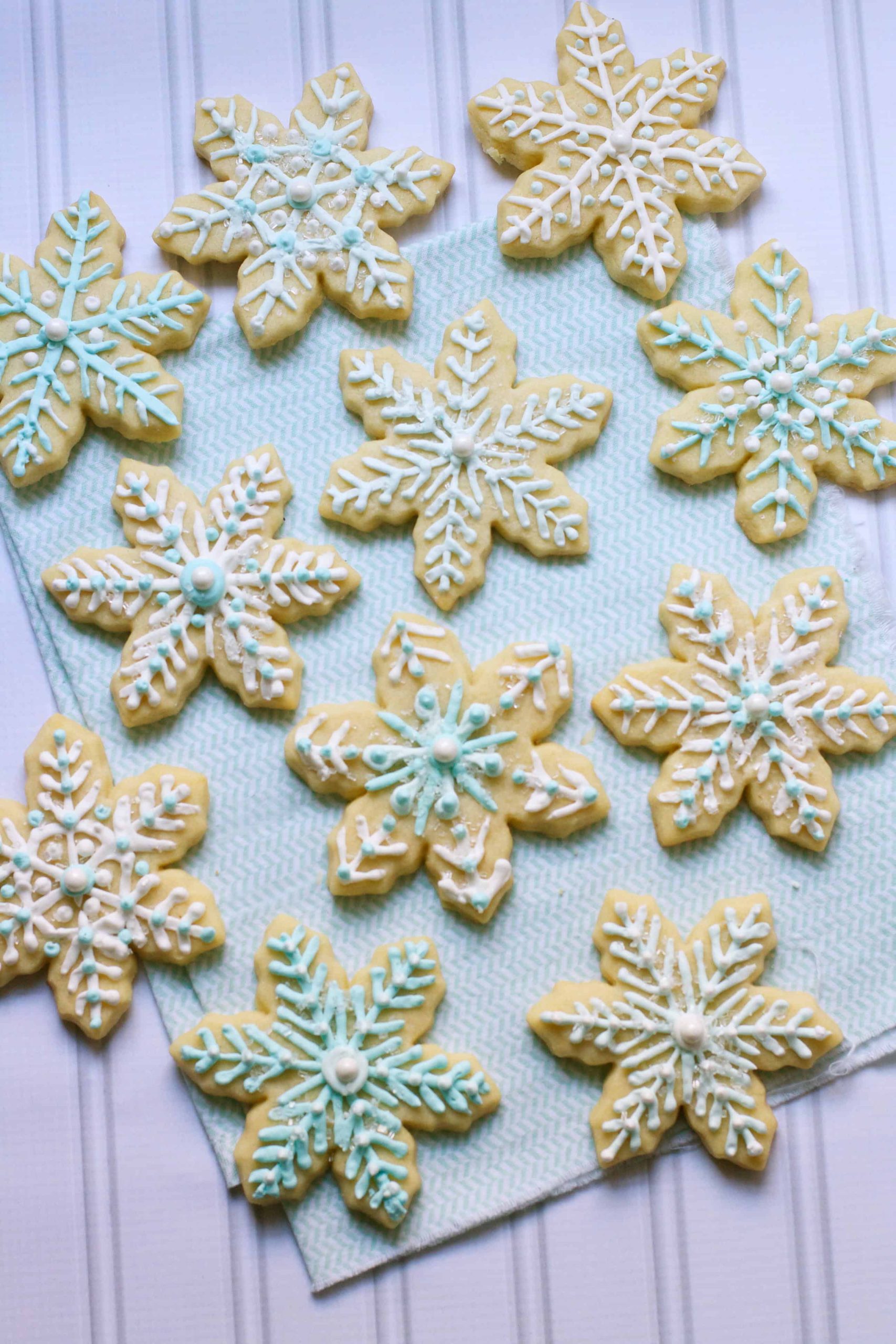Frosted Snowflake Sugar Cookies - The Baker Chick