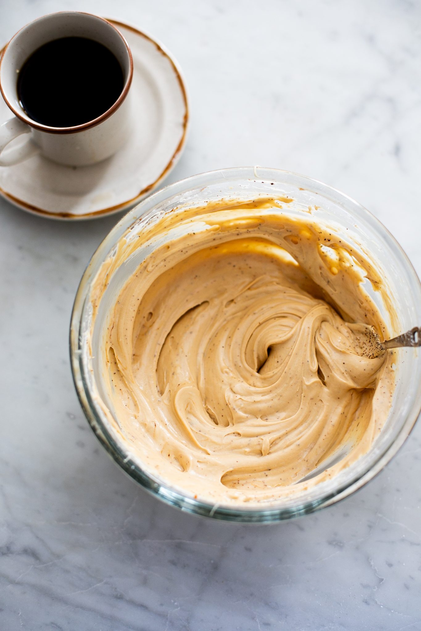 How to fix grainy buttercream frosting - The Baker Chick